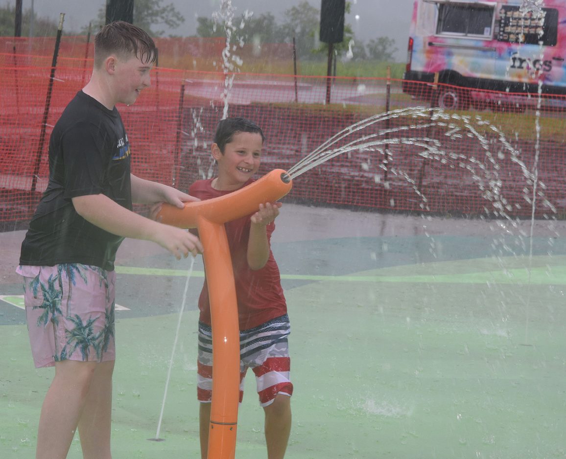Wet and Wild: Splash pad opens in South Fayette - The Almanac